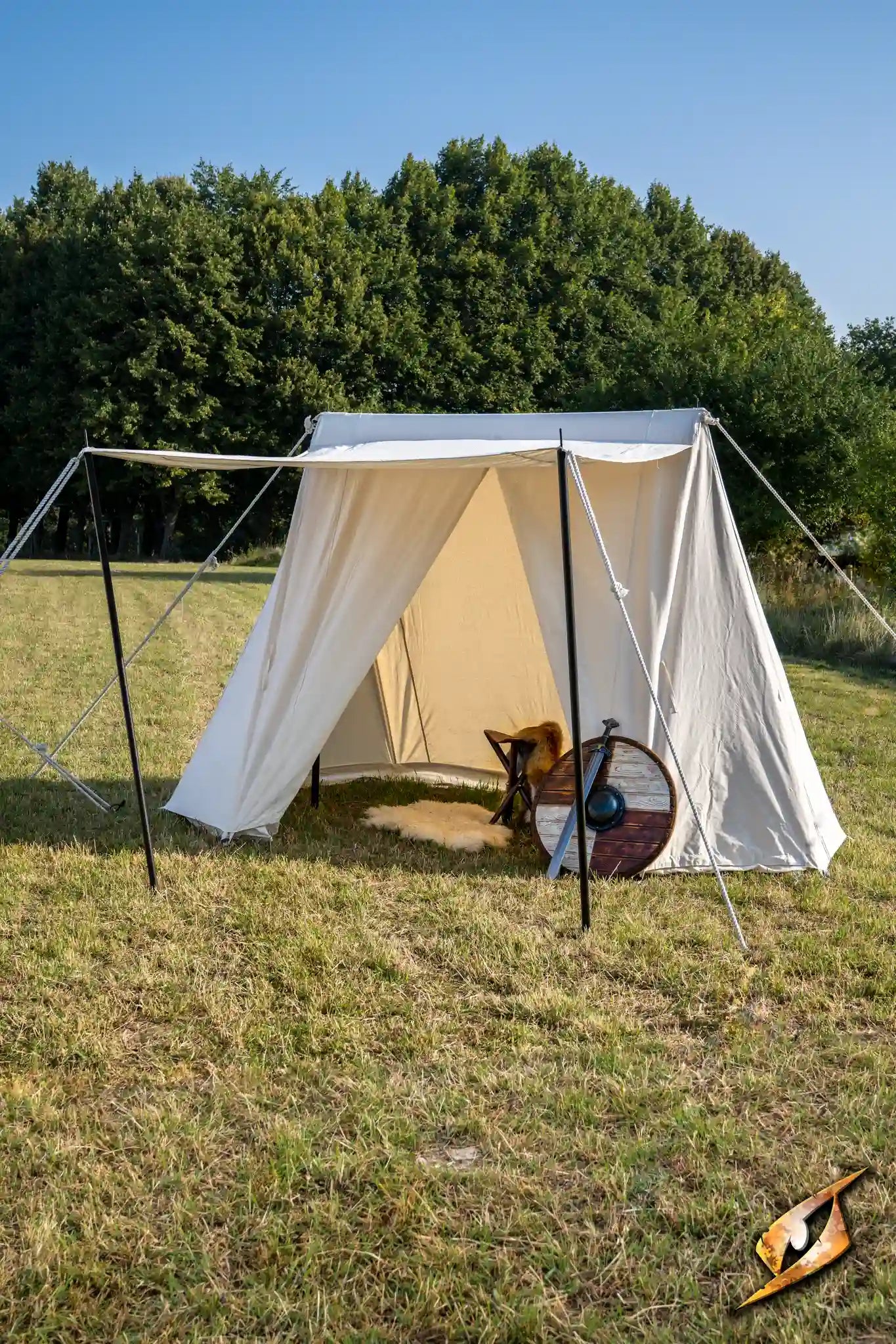 Double Wedge Tent - 2x4m | Epic Armoury